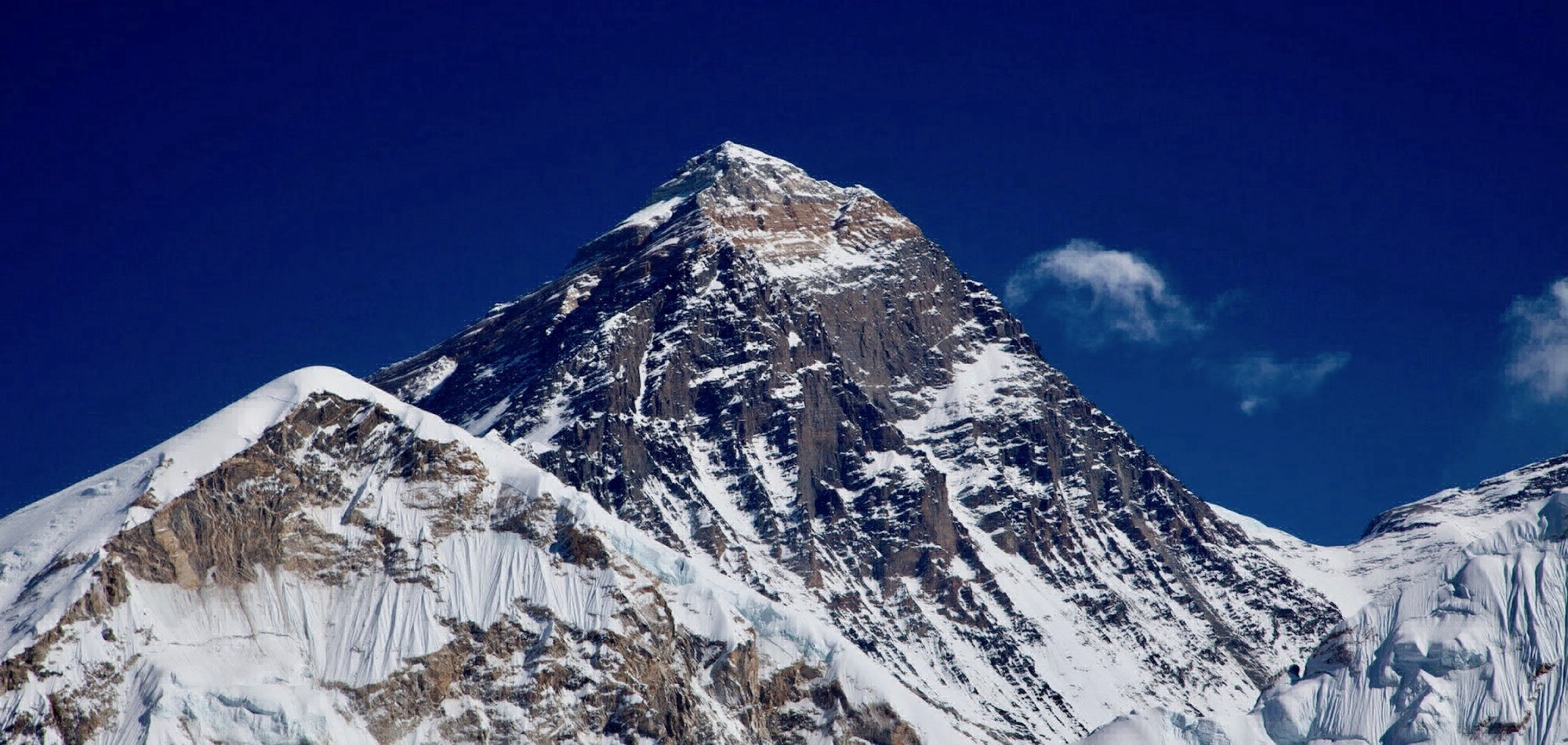 Everest Base Camp Trail - Bookyourtrail.com